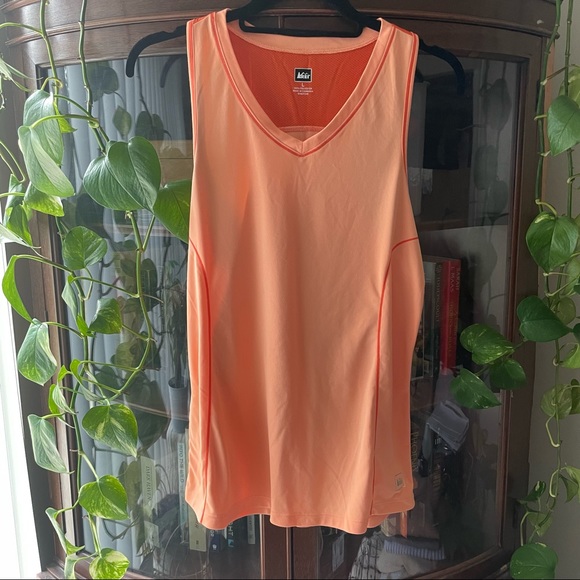 REI | Tops | Rei Athletic Tank | Poshmark